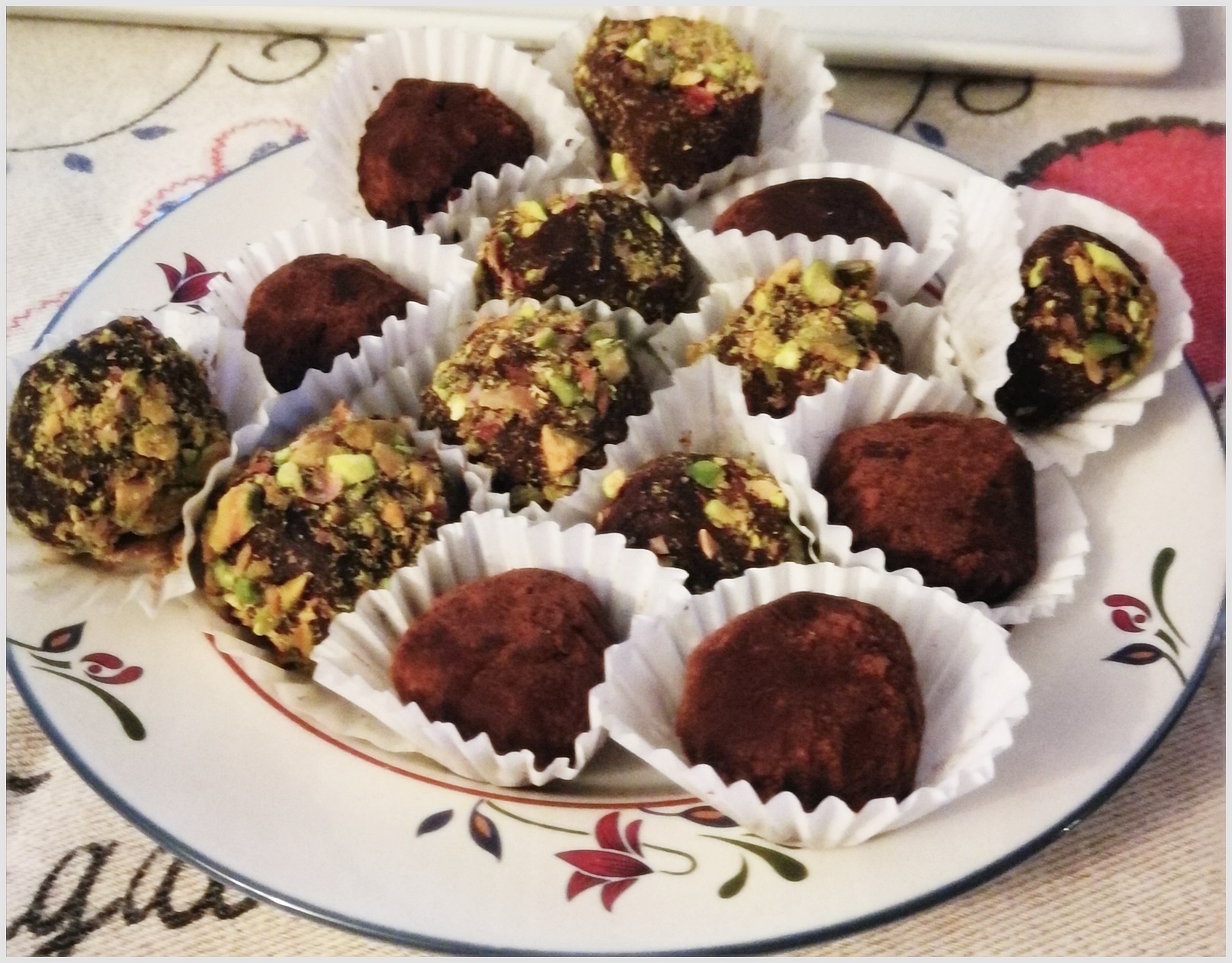 Trufas de Chocolate o Bombones franceses de chocolate
